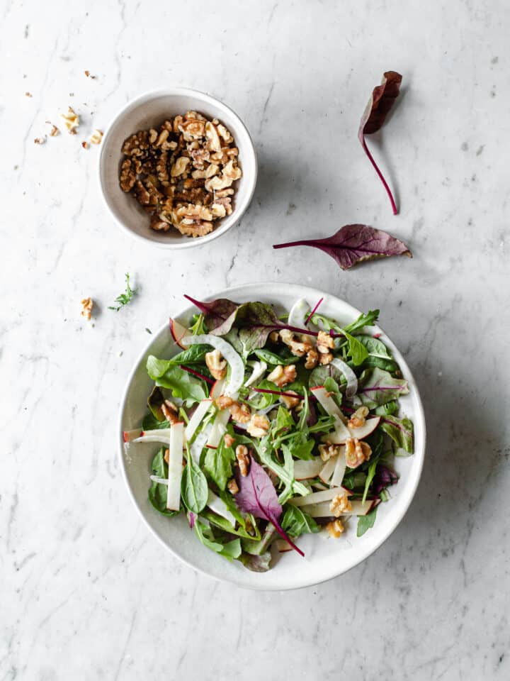 Græsk salat - opskrift på hurtig og nem græsk salat med feta